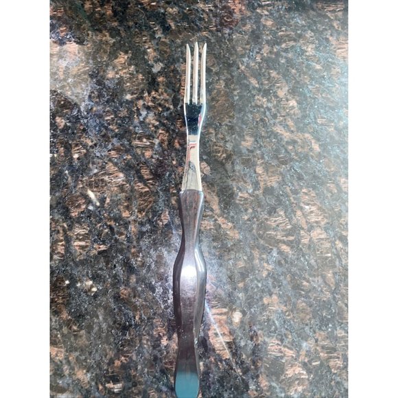 Cutco | Kitchen | Vintage Cutco No 726 Carving Fork Swirl Brown Handle ...